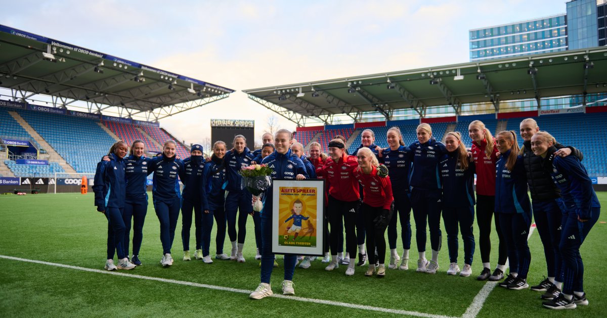 Olaug Tvedten - Årets spiller i Toppserien / Vålerenga Fotball Damer